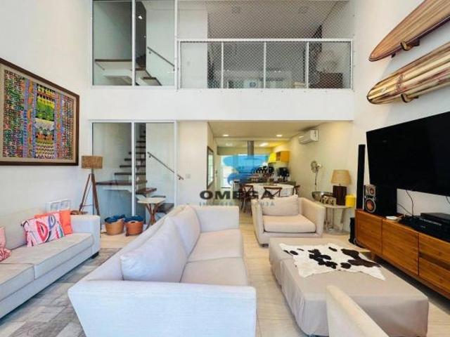 Casa à venda em Condomínio Mar casado no Guarujá | Omega Imóveis