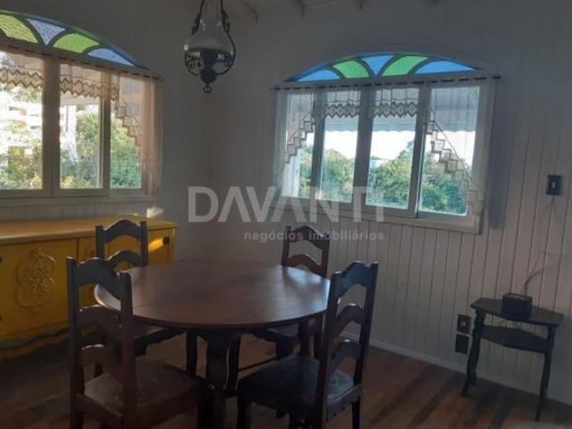 casa à venda em Condomínio Marambaia
