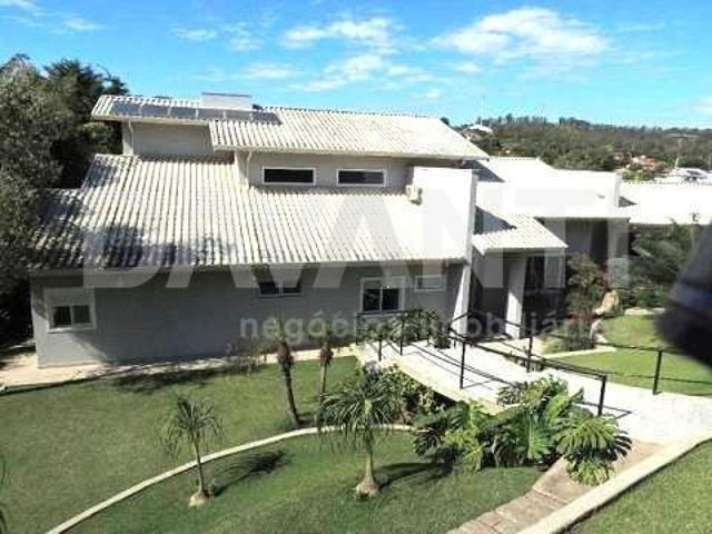 casa à venda em Condomínio Marambaia