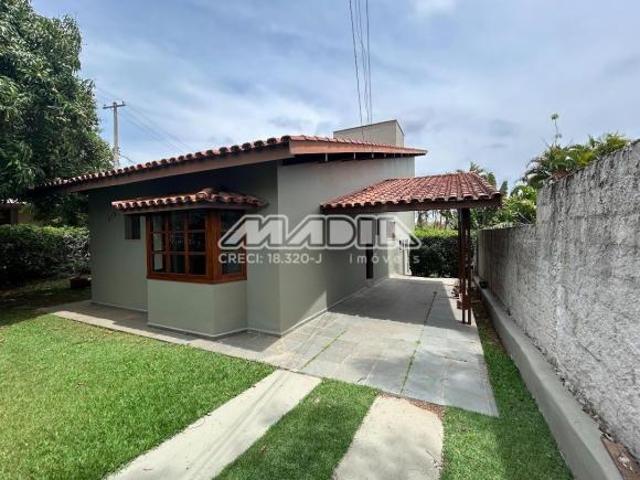 casa à venda em Condomínio Marambaia