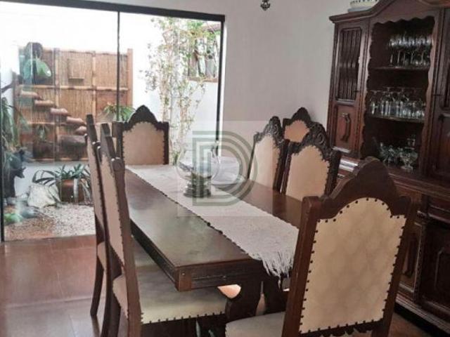 Casa à venda em condomínio, na altura do km 27 Raposo Tavares