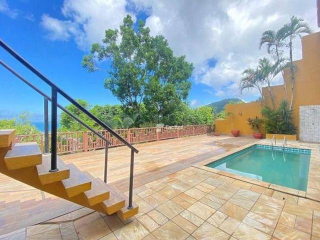 Casa à venda em condominio na Enseada Guarujá/SP