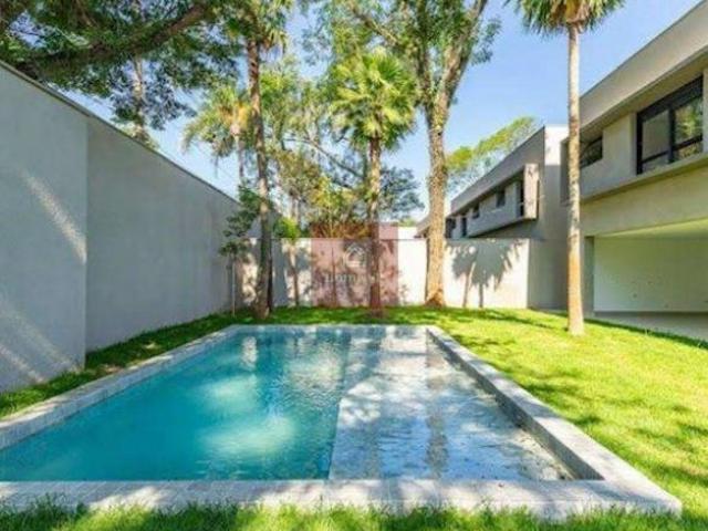 Casa à venda em condomínio na Granja Julieta, ao lado da Hípica de Santo Amaro