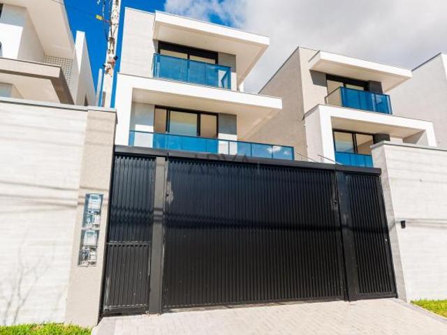 Casa à venda em condomínio no Vista Alegre ARYA1