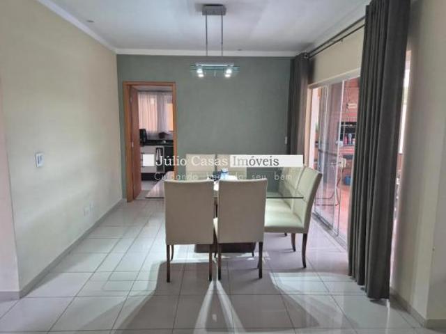 Casa à venda em condominio no Alto da Boa Vista