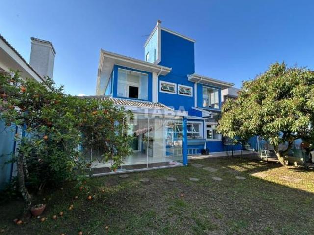 Casa à Venda em Condomínio no Bairro Alto – Charme