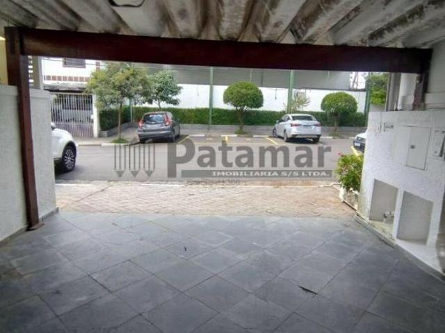 Casa à Venda em Condomínio no Jardim Alvorada com 140m²