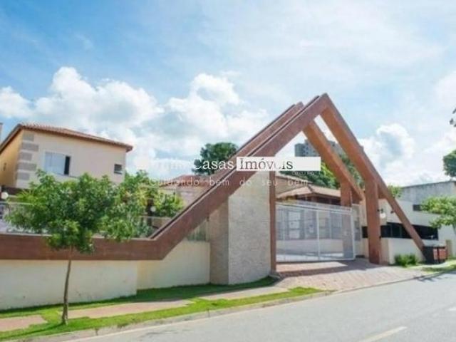 Casa à venda em condomínio no Jardim São Carlos