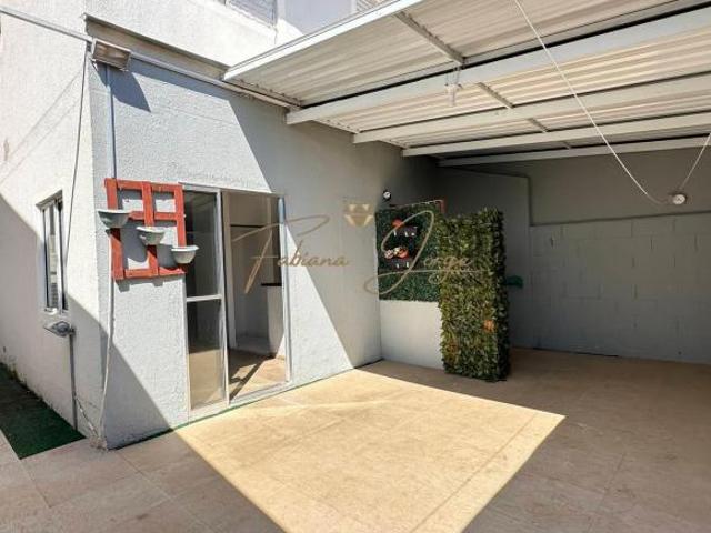 Casa à Venda em Condomínio no Parque Jambeiro – Campinas/SP