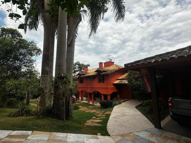 CASA A VENDA EM CONDOMINIO NOVA LIMA MG