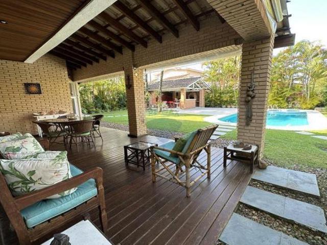 Casa a venda em condomínio Praia da Enseada Guaruja