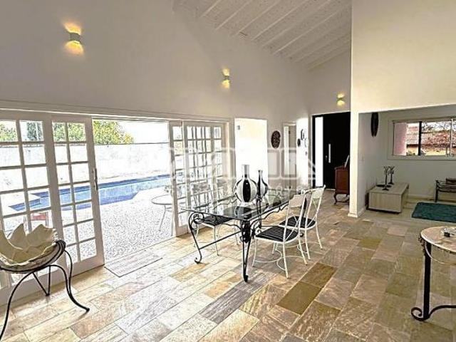 casa à venda em Condomínio Residencial Moinho de Vento