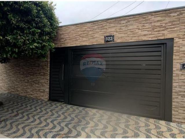 CASA A VENDA EM CONDOMINIO SANTA URSULA DE 3 QUARTOS E EDICULA DE 153 M²