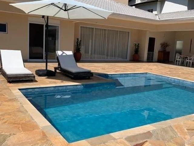CASA À VENDA EM CONDOMÍNO DE ALTO PADRÃO NO MEDEIROS JUNDIAÍ