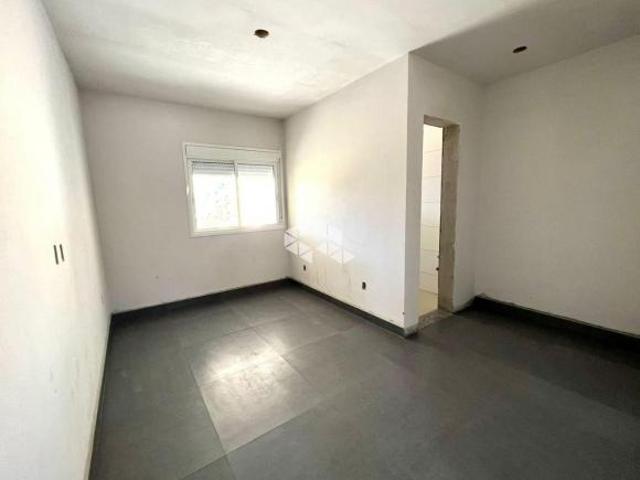 Casa á venda, em construção, com 02 dormitórios, sendo uma suíte, sala e cozinha churrasqueira