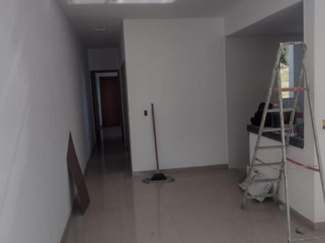 Casa à venda em Contagem