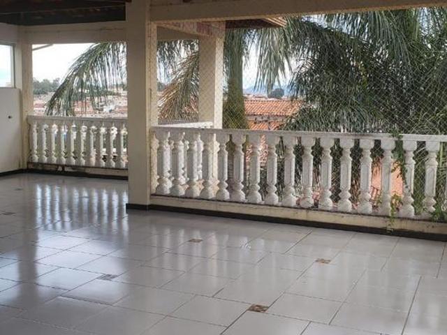 Casa à venda em Contagem
