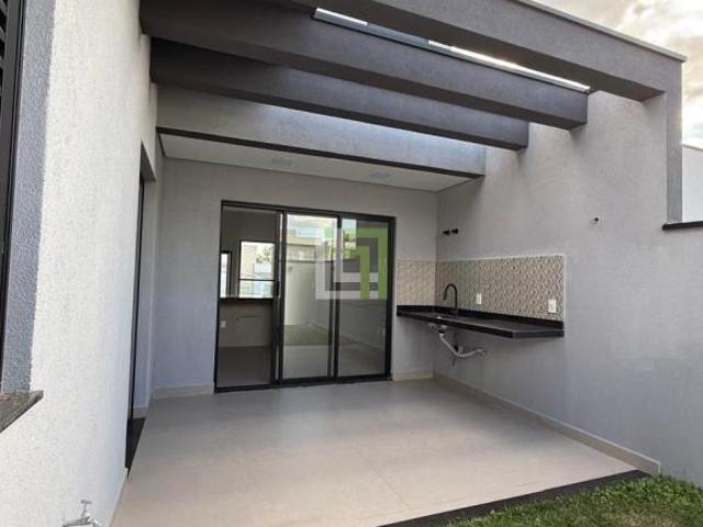 Casa à venda em Corrupira