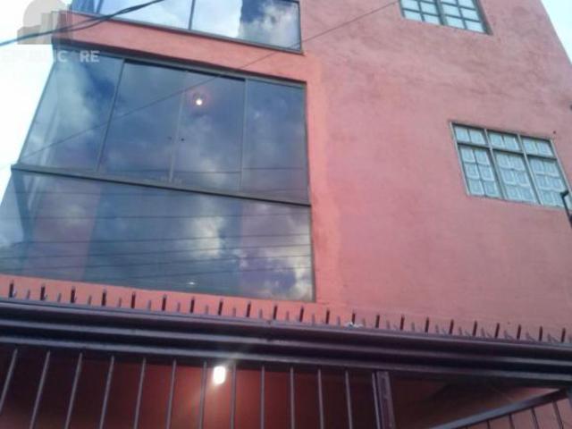 Casa à venda em Costa e Silva
