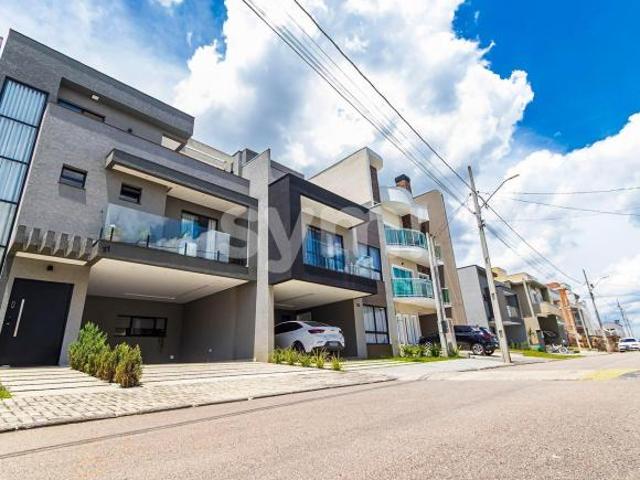 Casa à venda em Costeira