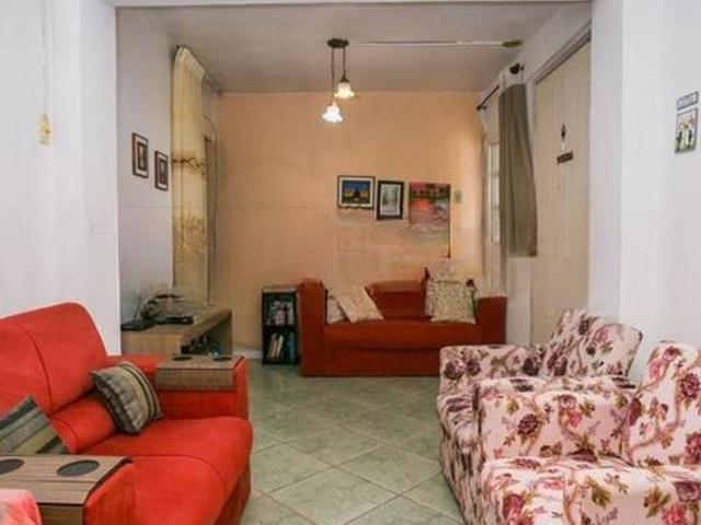 Casa à venda em Cavalhada com 61 m², 3 quartos, 2 vagas