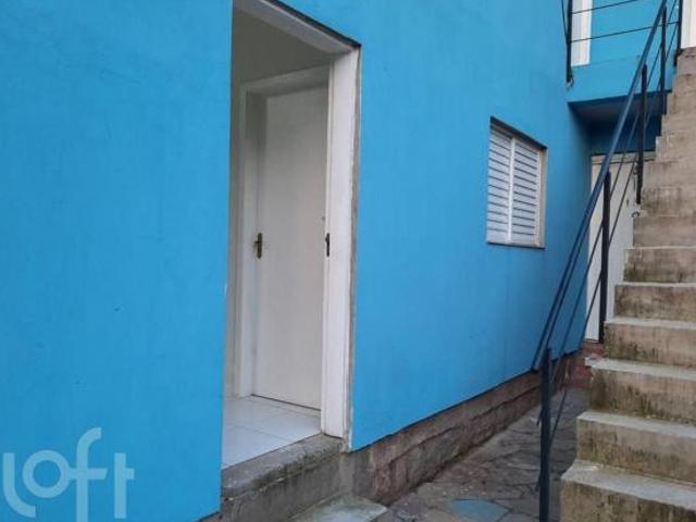 Casa à venda em Cavalhada com 220 m², 8 quartos, 2 vagas