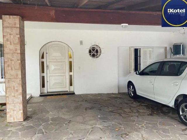 Casa à venda em Cavalhada