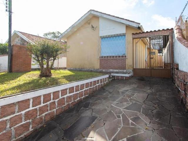 Casa à venda em Cavalhada