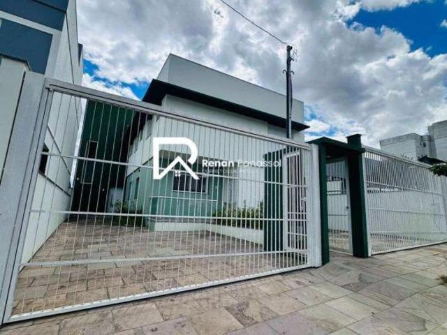 Casa à venda em Caxias do Sul, São Luiz, com 3 quartos, 143m²