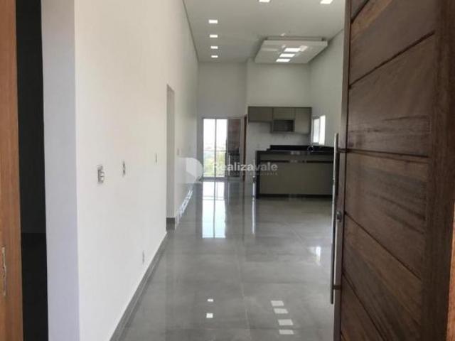 Casa à venda em Caçapava, Caçapava Velha, com 3 suítes, com 250 m², Condomínio Reserva do Vale