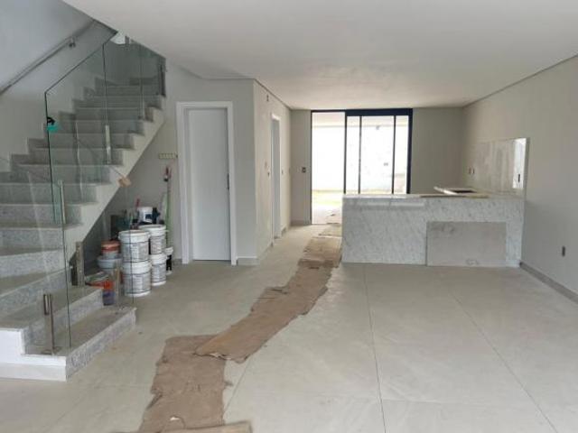 Casa à venda em Cabral