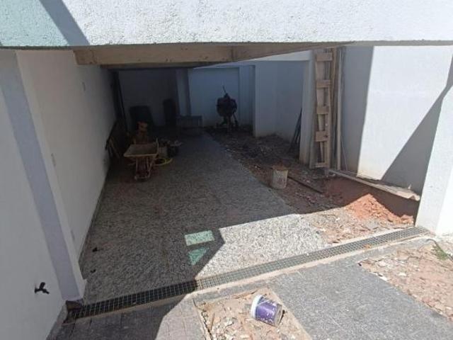 Casa à venda em Cabral