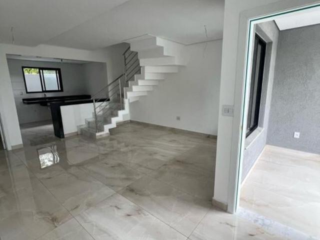 Casa à venda em Cabral