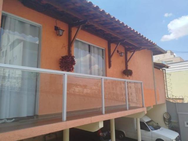 Casa à venda em Cabral