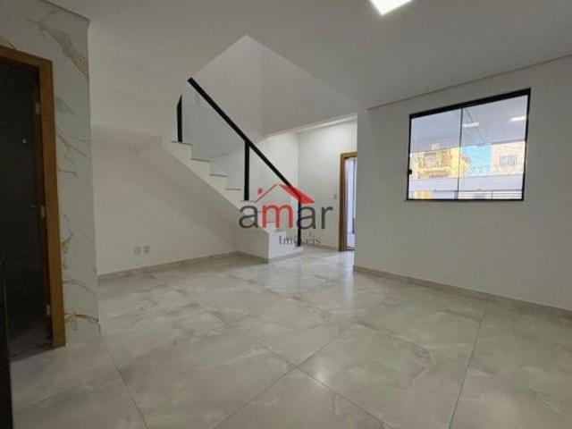 Casa à venda no bairro Cabral em Contagem/MG