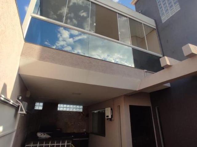 Casa à venda em Cabral