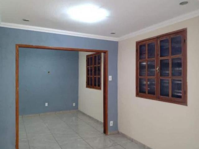 Casa à Venda em Cachoeira Do Campo