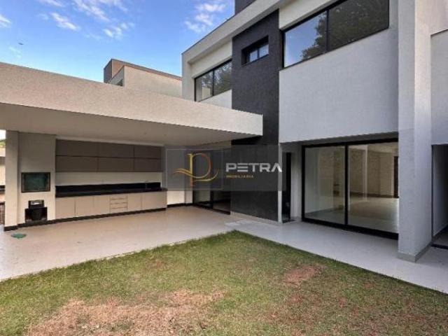 Casa à venda em Caiçaras