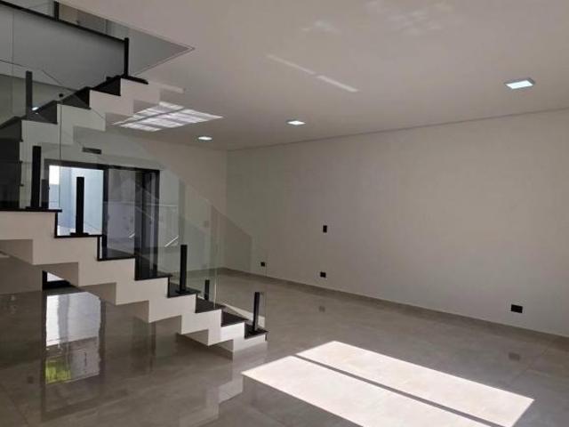 CASA À VENDA EM CAIEIRAS | BAIRRO PLANEJADO | APTO FINANCIAMENTO