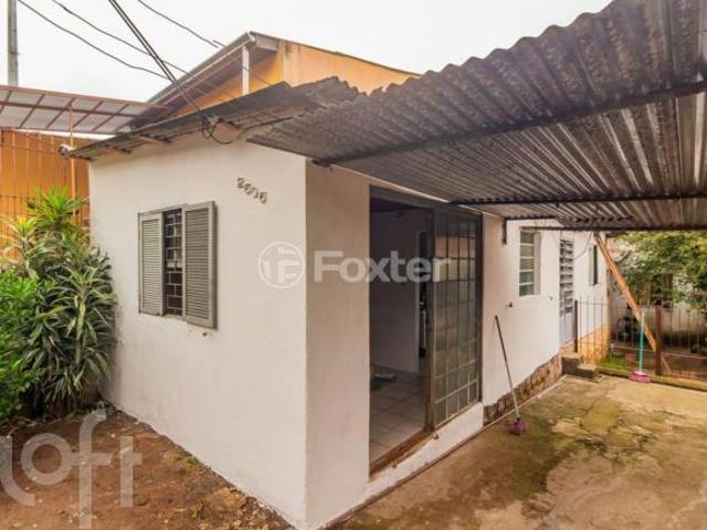 Casa à venda em Camaquã com 72 m², 4 quartos, 2 vagas