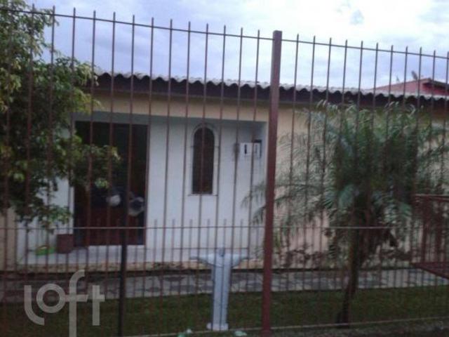 Casa à venda em Camaquã com 120 m², 4 quartos, 1 vaga
