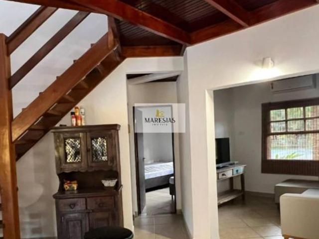Casa à venda em Camburi