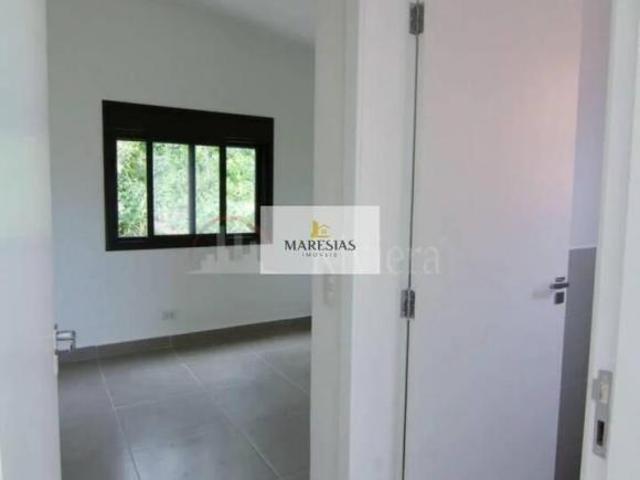 Casa à venda em Camburi