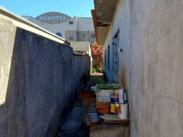 Casa à Venda em Campo Limpo, Americana: 3 Quartos, 300m², R$500mil