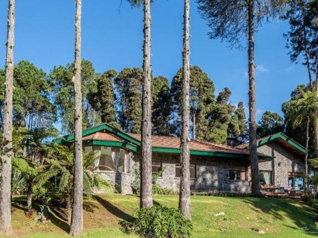 Casa à venda em Campos do Jordão