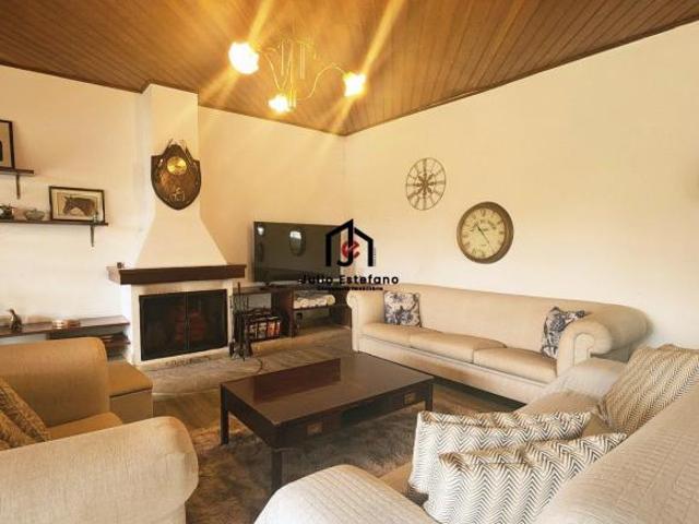 Casa à venda em Campos do Jordão