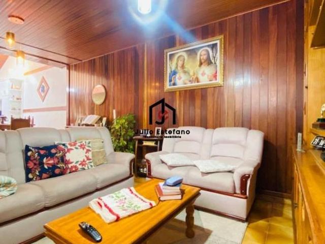Casa à venda em Campos do Jordão