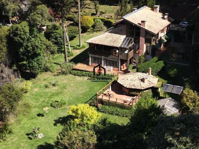 Casa à venda em Campos do Jordão