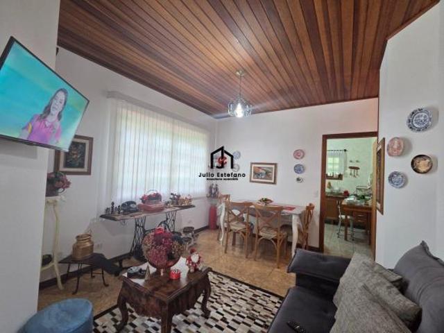 Casa à venda em Campos do Jordão