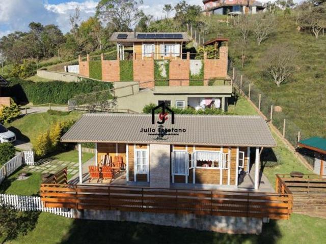 Casa à venda em Campos do Jordão